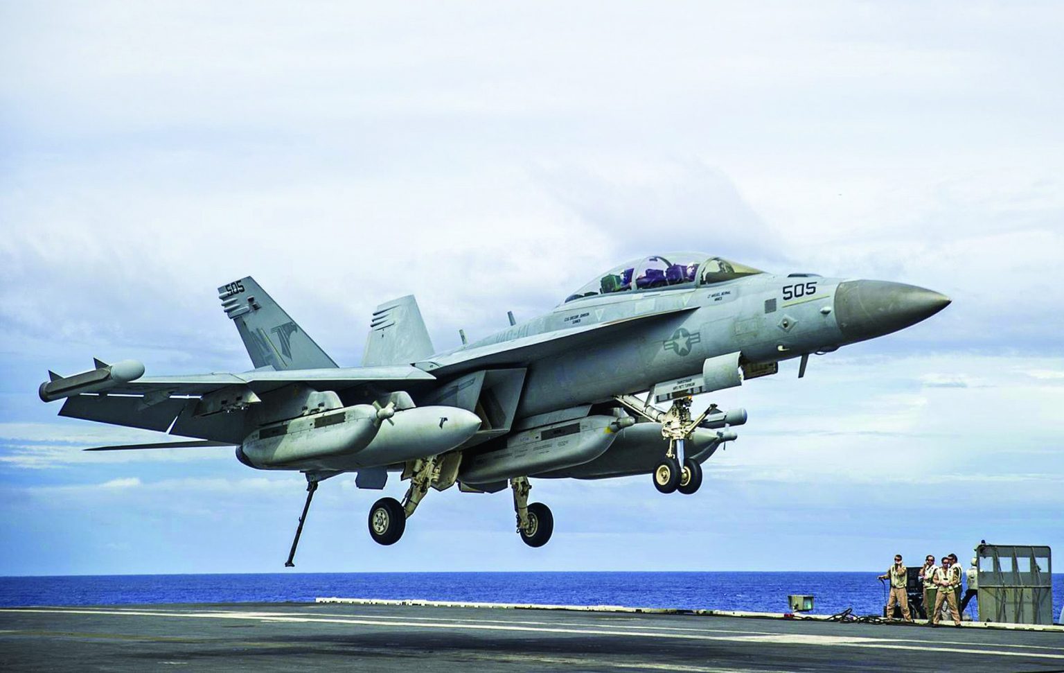 US Navy plans to test its new electronic warfare drones – Aljundi ...