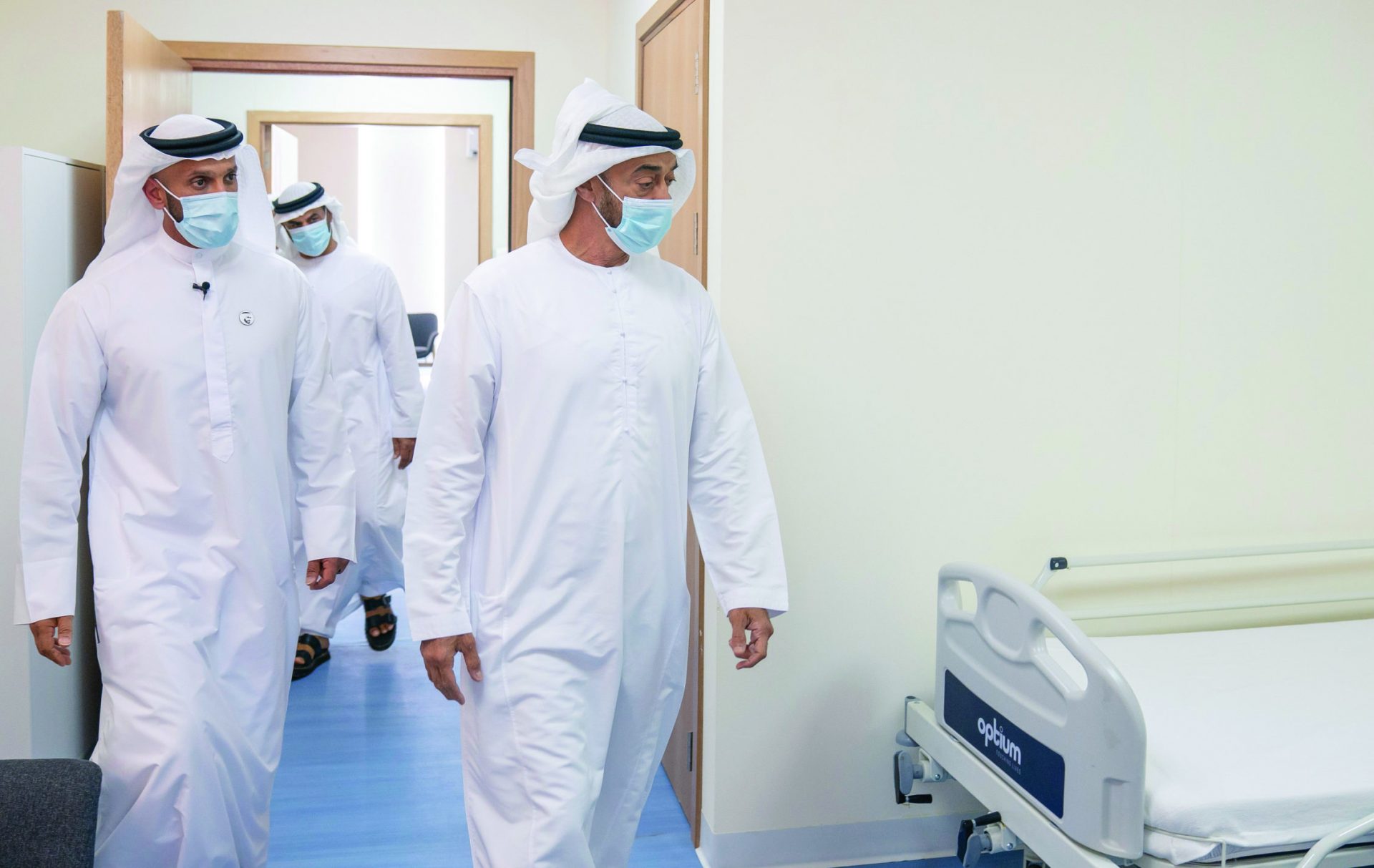 Mohamed bin Zayed inspects Emirates Field Hospital for COVID-19 ...