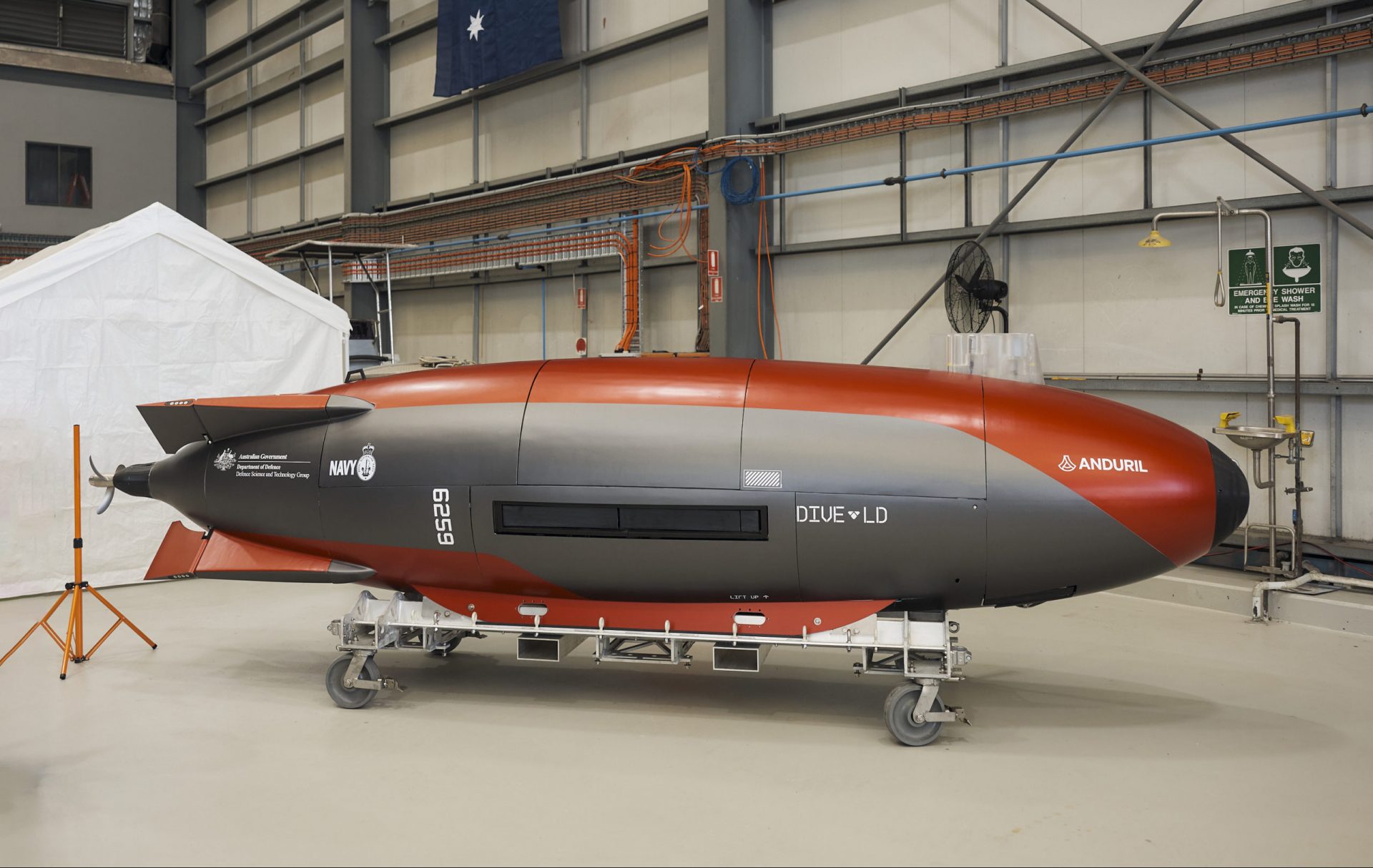 Australia Unveils “Ghost Shark” Unmanned Submarine Prototype – Aljundi ...