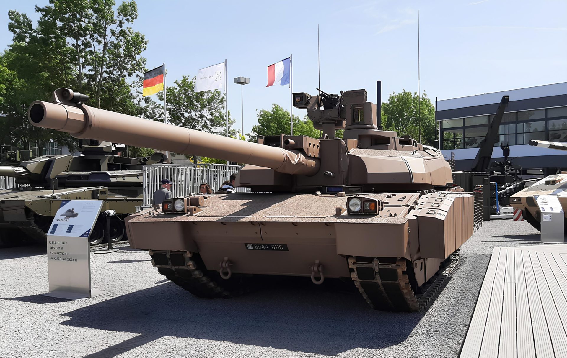 France Upgrades Its Tank Fleet – Aljundi Journal – A Military ...