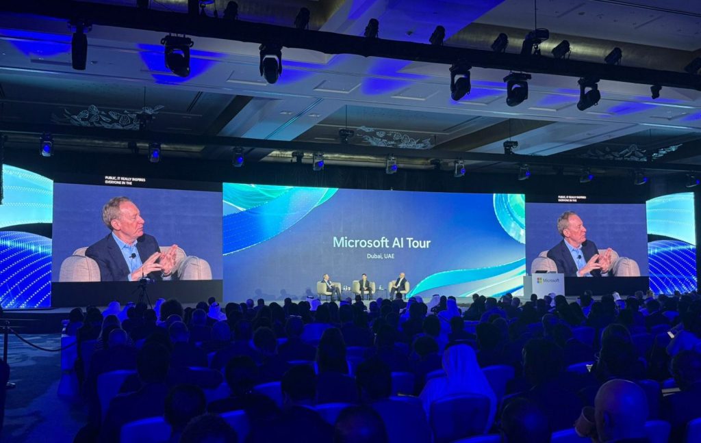 Microsoft President: UAE Leads the World in AI Adoption – Aljundi ...